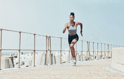 Runner, ocean and thinking on rest while running in outdoor in the ...